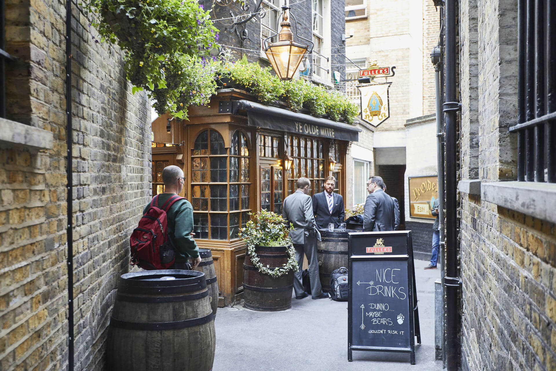 Ye Olde Mitre - Historical Fuller's Pub in Hatton Garden